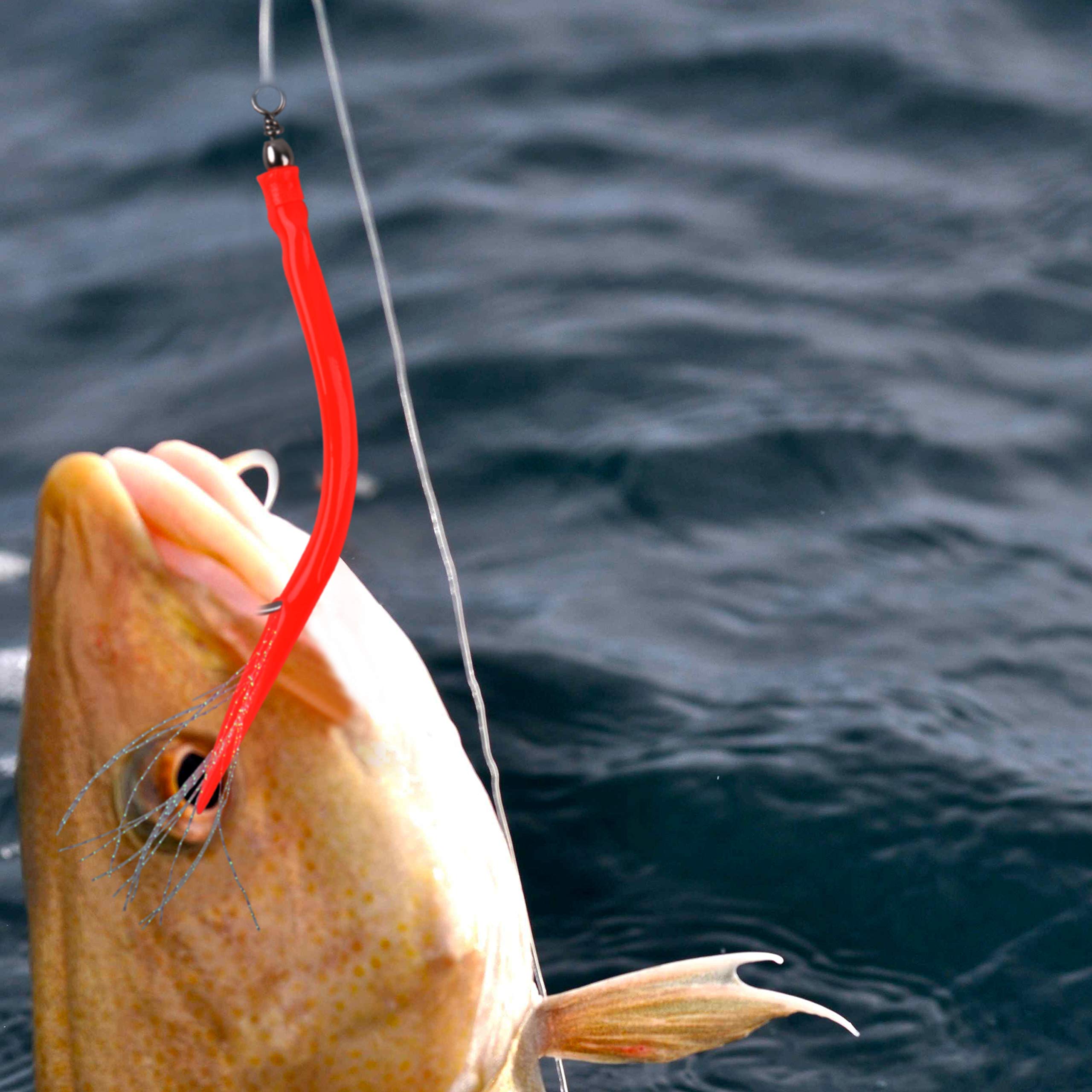 Striped Bass Tube Lures Trolling Lures Saltwater Cod Rig Tube Teaser with Stainless Steel EEL Hook Barrel Swivel for Offshore Trolling Striper Bass Big Game Fishing (Red 7/0)