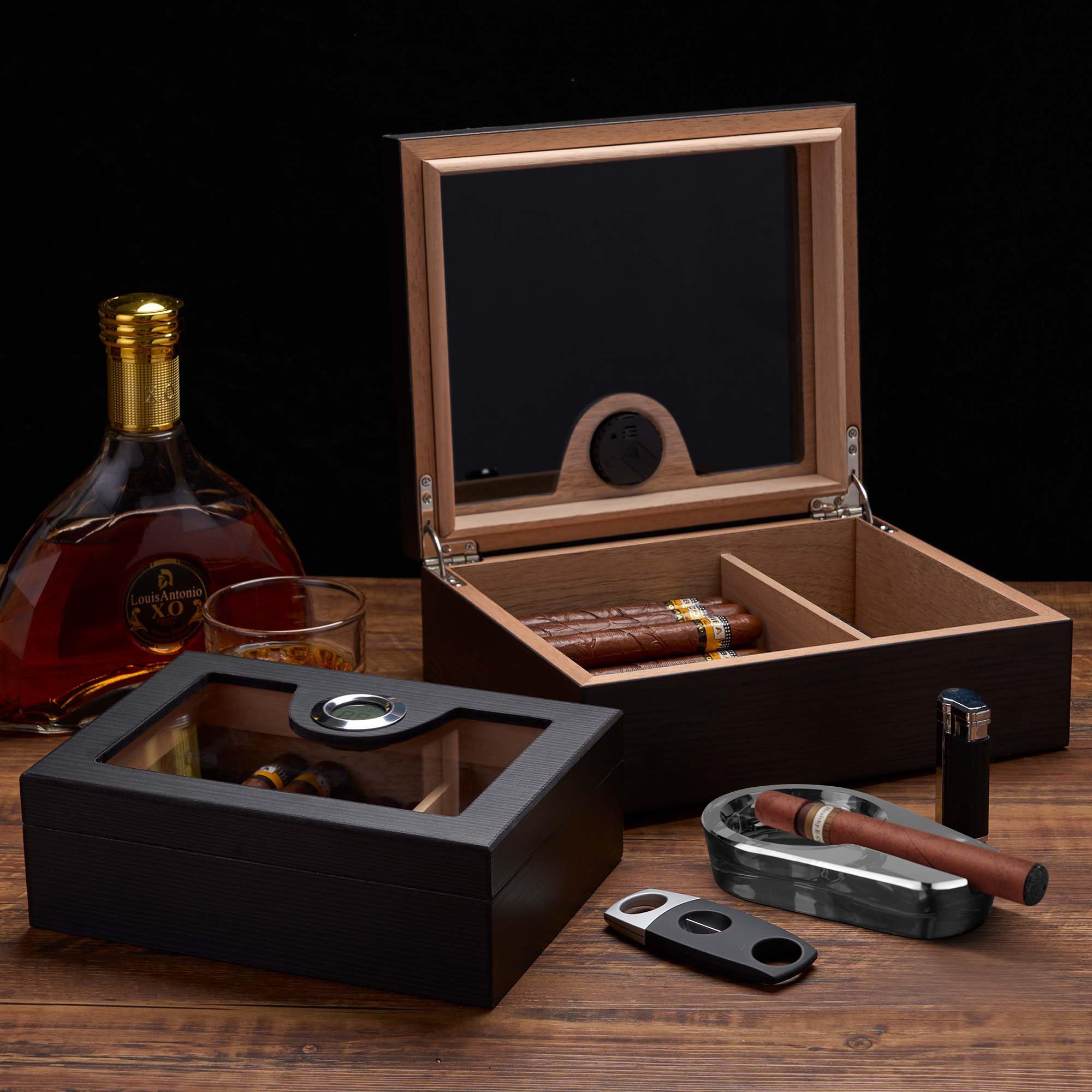 CINOROW Cigar Humidor Box with Lighter and Cutter, Digital Hygrometer and Humidifier, Ashtray, Spanish Cedar Lining and Divider for 25 Cigars, Cigar Accessories Gifts for Men