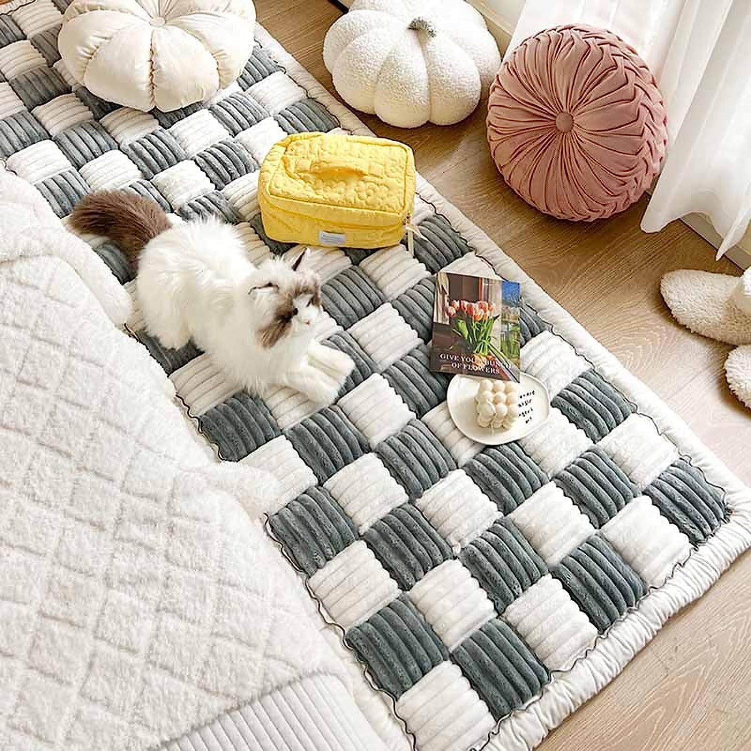 Zlimpty Cream-Coloured Large Plaid Square Pet Mat Bed Couch Cover, Couch Cover, 2023 New Machine Washable Garden Chic Cotton Protective Couch Cover (Grey,27.6x59.06 in)