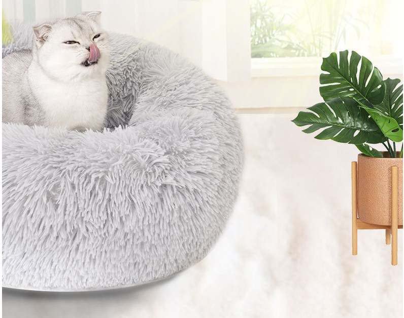Generic Small Dog Bed, Faux Fur and Polyester, 28"x28", Machine Washable
