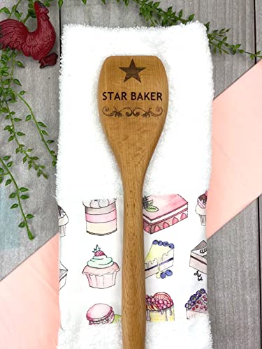 Star Baker Wooden Spoon Dishtowel Set, Laser Engraved Spoon Towel Gift Set, Star Baker Baking Gift for Baking Show Fans, Pastry Dishtowel, Baking Gift for Bakers, Personalization Optional