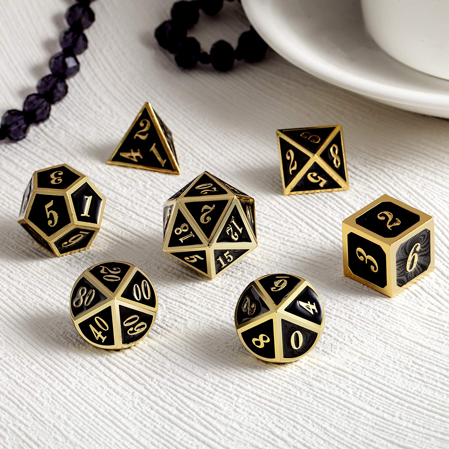 Color Changing D&D Metal Dice Set, DNDND Temperature Sensitive Game Dice DND with Free Metal Tin for Dungeons and Dragons D&D Role Playing Table Games (Glod Number with Black to Red)
