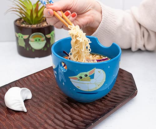 Star Wars: The Mandalorian Grogu"Nom Nom" Japanese Ceramic Dinnerware Set | Includes 20-Ounce Ramen Noodle Bowl and Wooden Chopsticks | Asian Food Dish Set For Home & Kitchen | Cute Baby Yoda Gifts