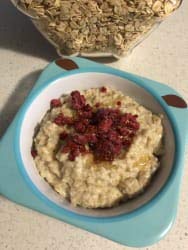 Woolworths Rolled Traditional Oats 750G - We pride ourselves in bringing you delicious oats that shine in your breakfast