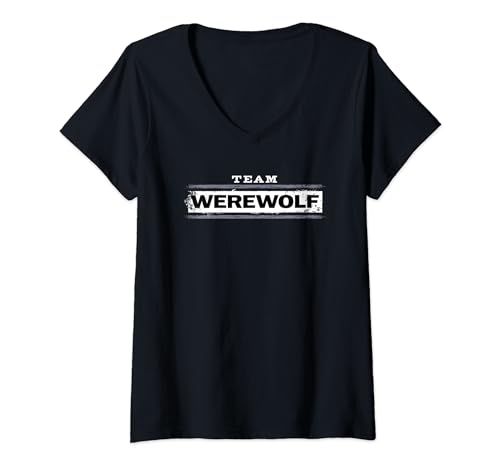 Team Werewolf Lover Werewolf Research Team Guide Full Moon V-Neck T-Shirt
