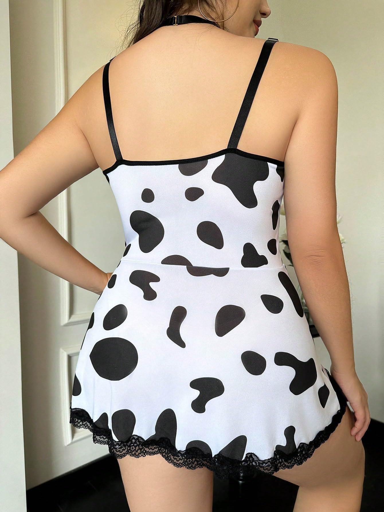 WDIRARA Women's Plus Size Maid Lingerie Dress Cow Print Lace Mesh Deep V Neck Dresses Halloween Cosplay Lingerie Black and White 2XL