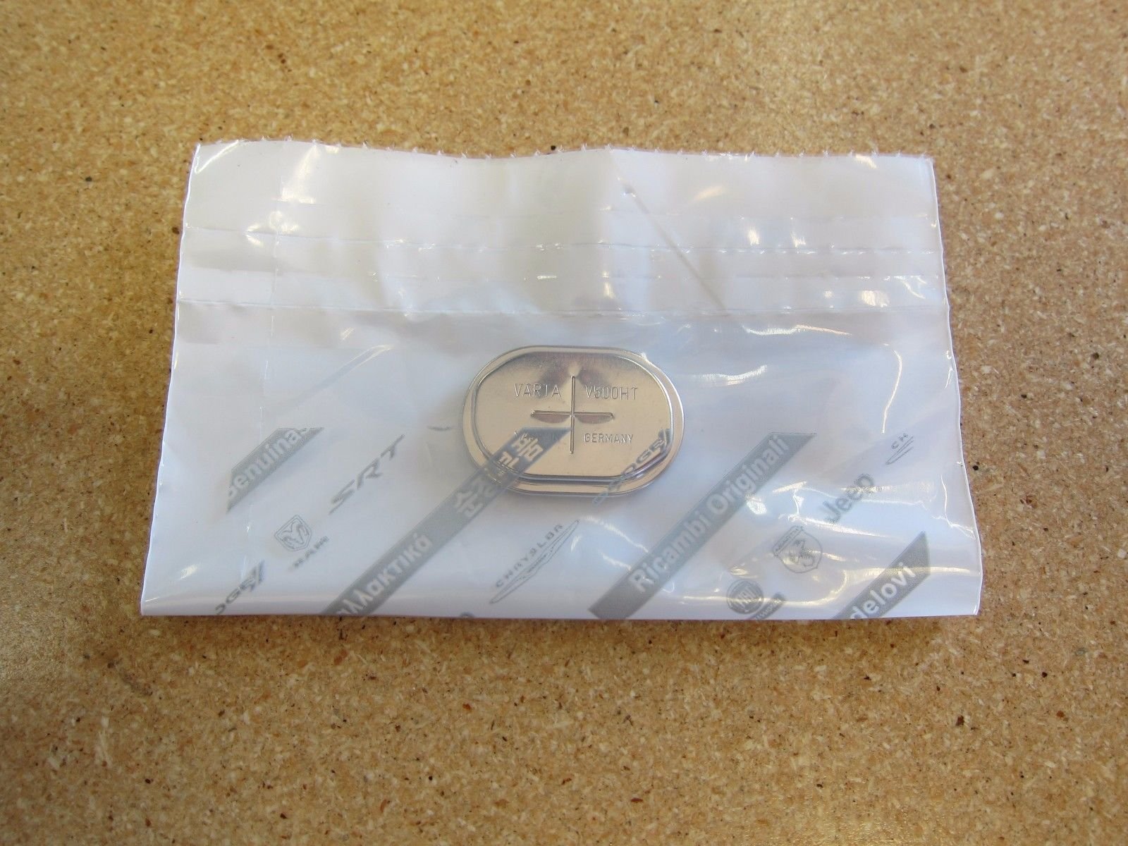 Chrysler Dodge Jeep Flashlight Lamp Battery Mopar OEM