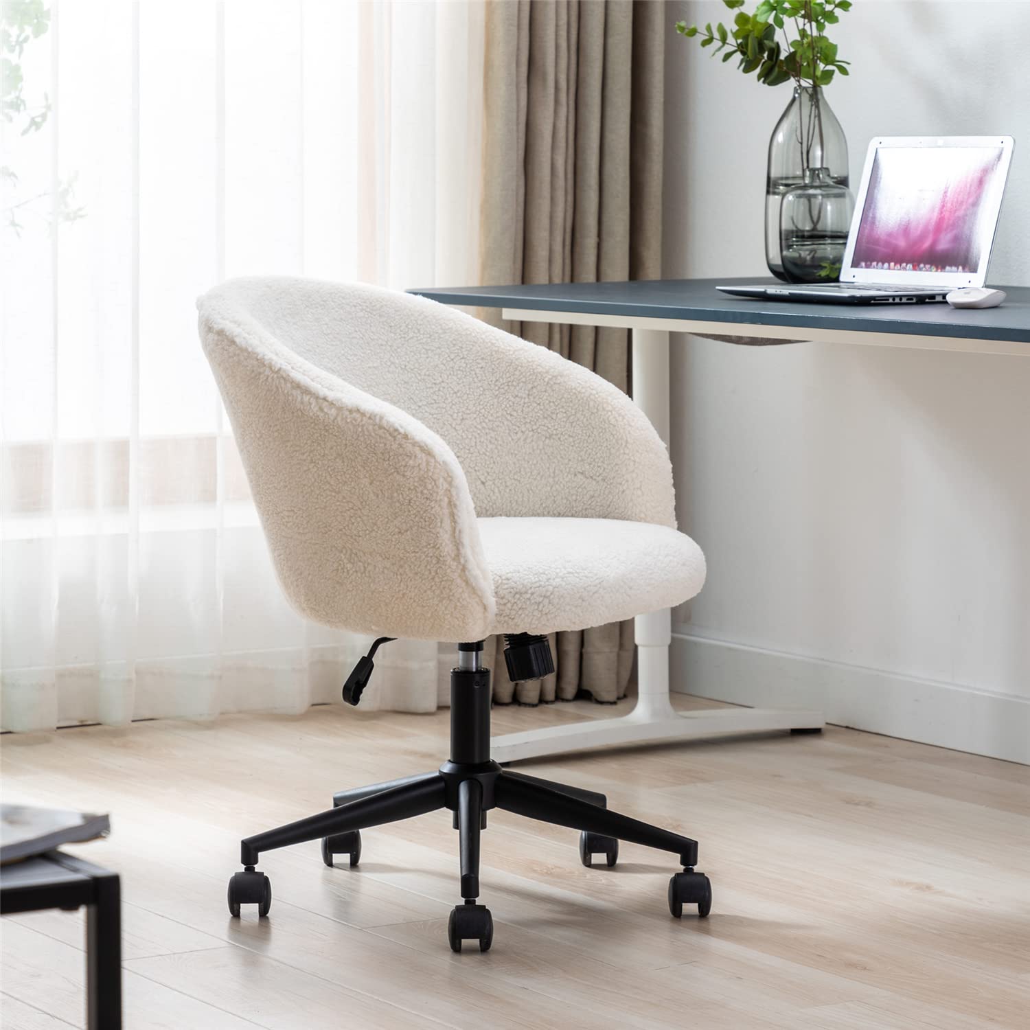 TURRIDU Faux Fur Accent Chair, Swivel Office Chair, Upholstered Living Room Chair with Arm and Back, Height Adjustable, Back Angle Adjust from 90° to 120°