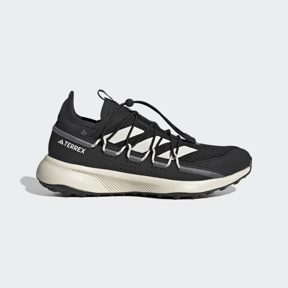 adidas Women's Terrex Voyager 21 Sneaker, Black/Chalk White/Grey, 10.5