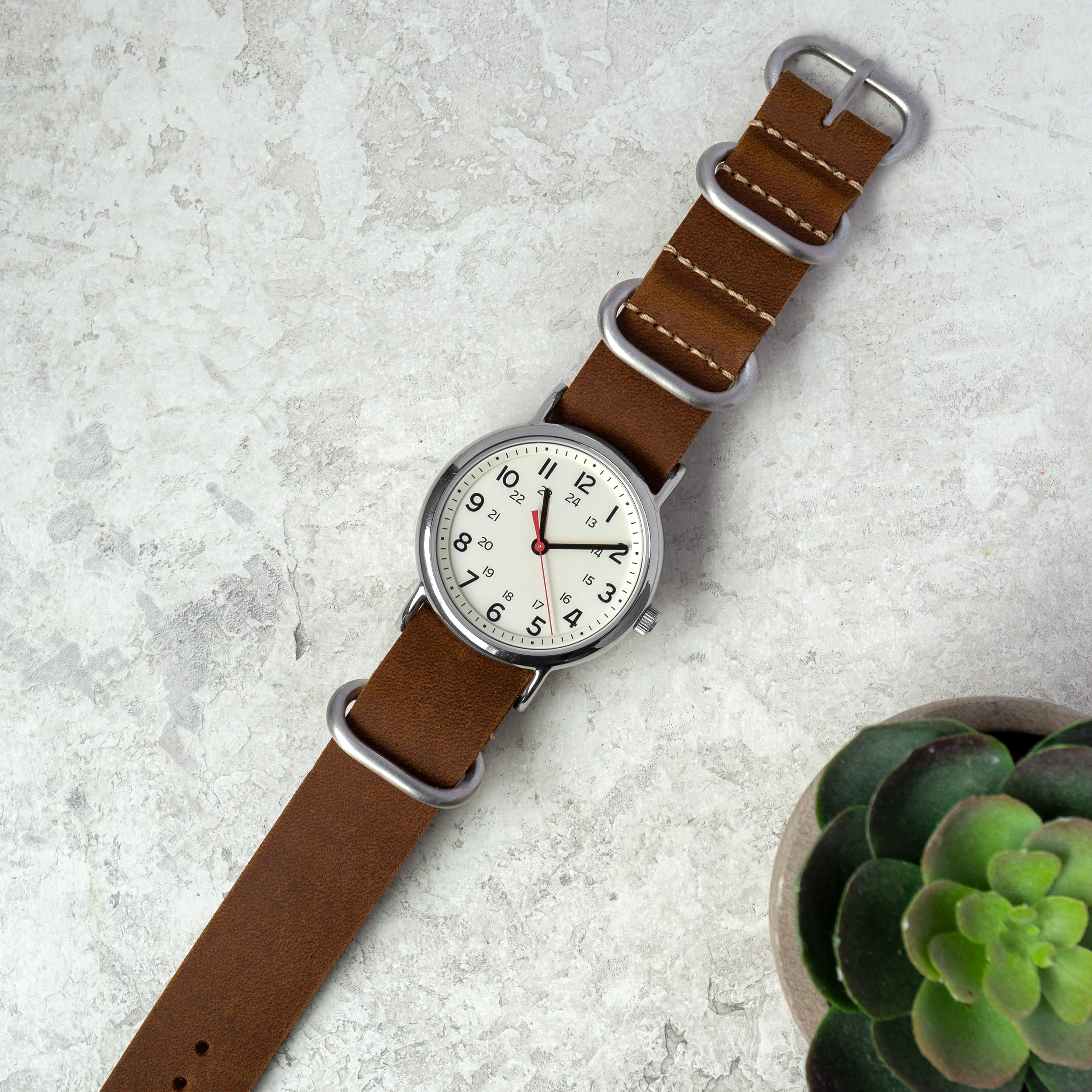 Benchmark Basics Leather Watch Band - Zulu Crazy Horse Oiled Leather Military Style One-Piece Watch Strap - 18mm Dark Brown