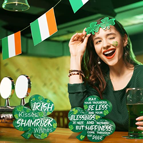 2 Pcs St Patrick's Day Table Wooden Signs Shamrocks Ornaments Irish Themed 5.91x5.78 Inch Lucky Tabletop St. Patrick's Table Decor Rustic Wood Centerpieces Green Shamrock Blocks Office Home Decor