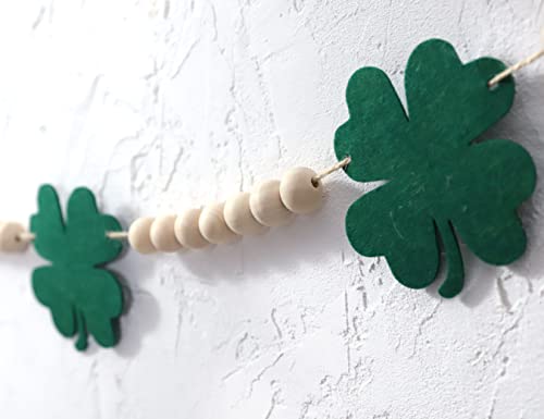 St Patrick’s Day Banner - Shamrock Wooden Beads for Home Decor, Felt Green Lucky Clover Banner with Wooden Beads, Shamrock Banner, Clover Garland, For St Patrick’s Day Spring Wedding Shower Decoration
