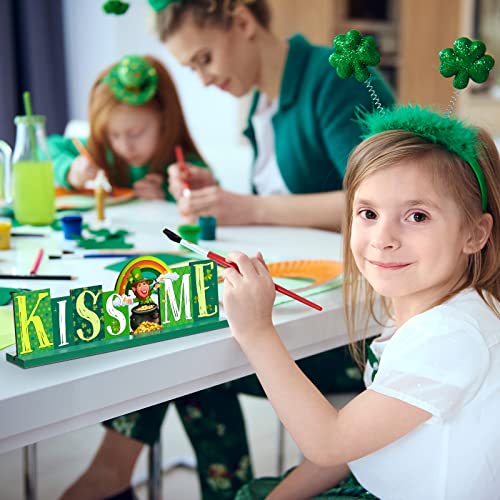 3 Pcs St. Patrick's Day Table Decoration Wood Happy St Patrick's day Sign Irish Lucky Table Centerpiece Green Shamrocks Leprechaun Table Topper Sign for St. Patrick's Day Party Home Table Decor