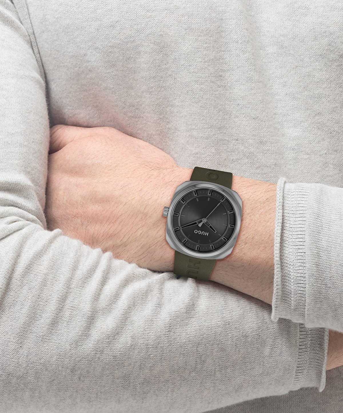 HUGO #Shrill Men's Quartz Stainless Steel Case and Leather Calfskin Strap Watch, Color: Green (Model: 1530307)