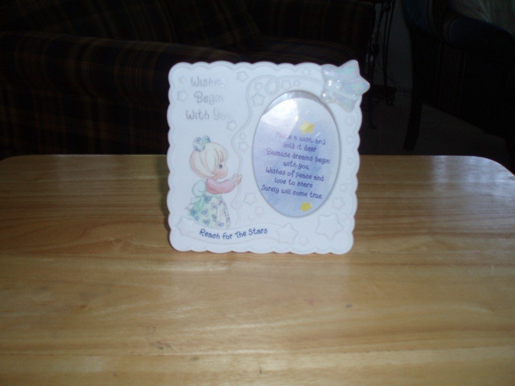 PRECIOUS MOMENTS REACH FOR THE STARS PHOTO FRAME