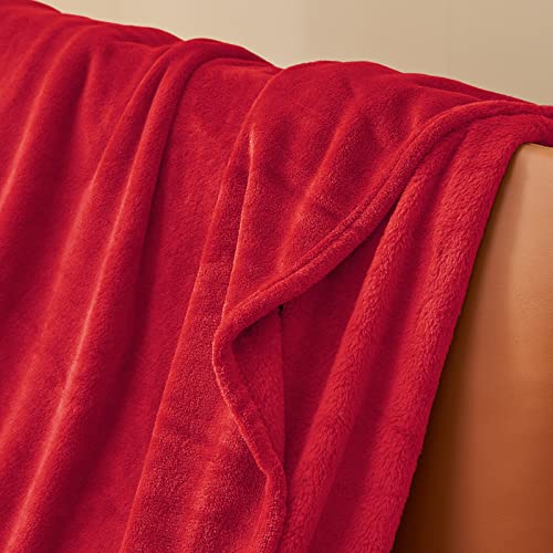 RUIKASI Fleece Throw Blanket Single - Plush Fuzzy Flannel Blanket Red for Single Size Bed, Super Soft Warm Blanket for Sofa and Couch, Fluffy Blanket 50x60 Inches