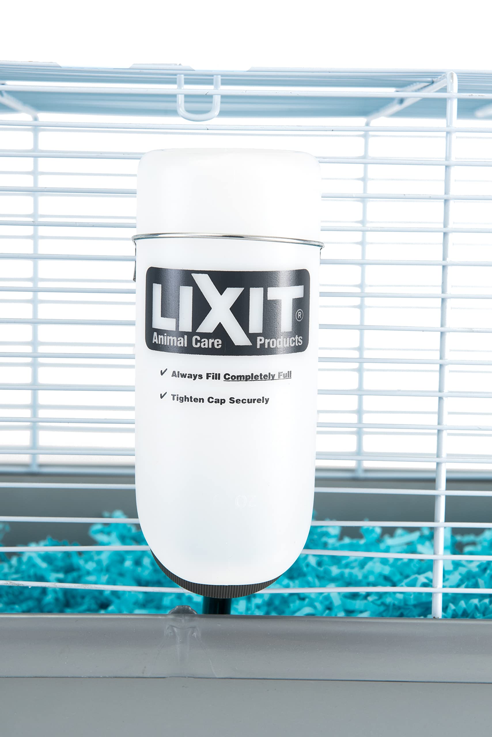 Lixit Wide Mouth BPA-Free Cage Water Bottles for Rabbits, Ferrets, Guinea Pigs, Rats, Chinchillas, Hamsters, Mice, Hedgehogs, Gerbils and Other Small Animals. (Translucent, 8 Ounce Pack of 2)