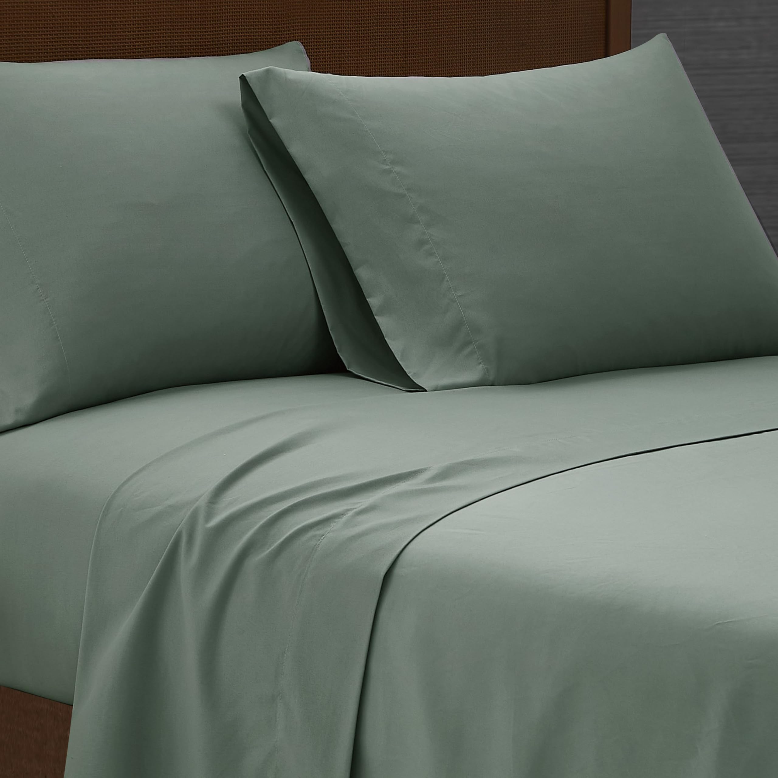 London Fog Garment Washed Solid Sheet Set Green Microfiber 4-Piece Full Sheet Set, Solid Themed, Deep Pocket, Adult and Teen, Oeko-TEX Certified