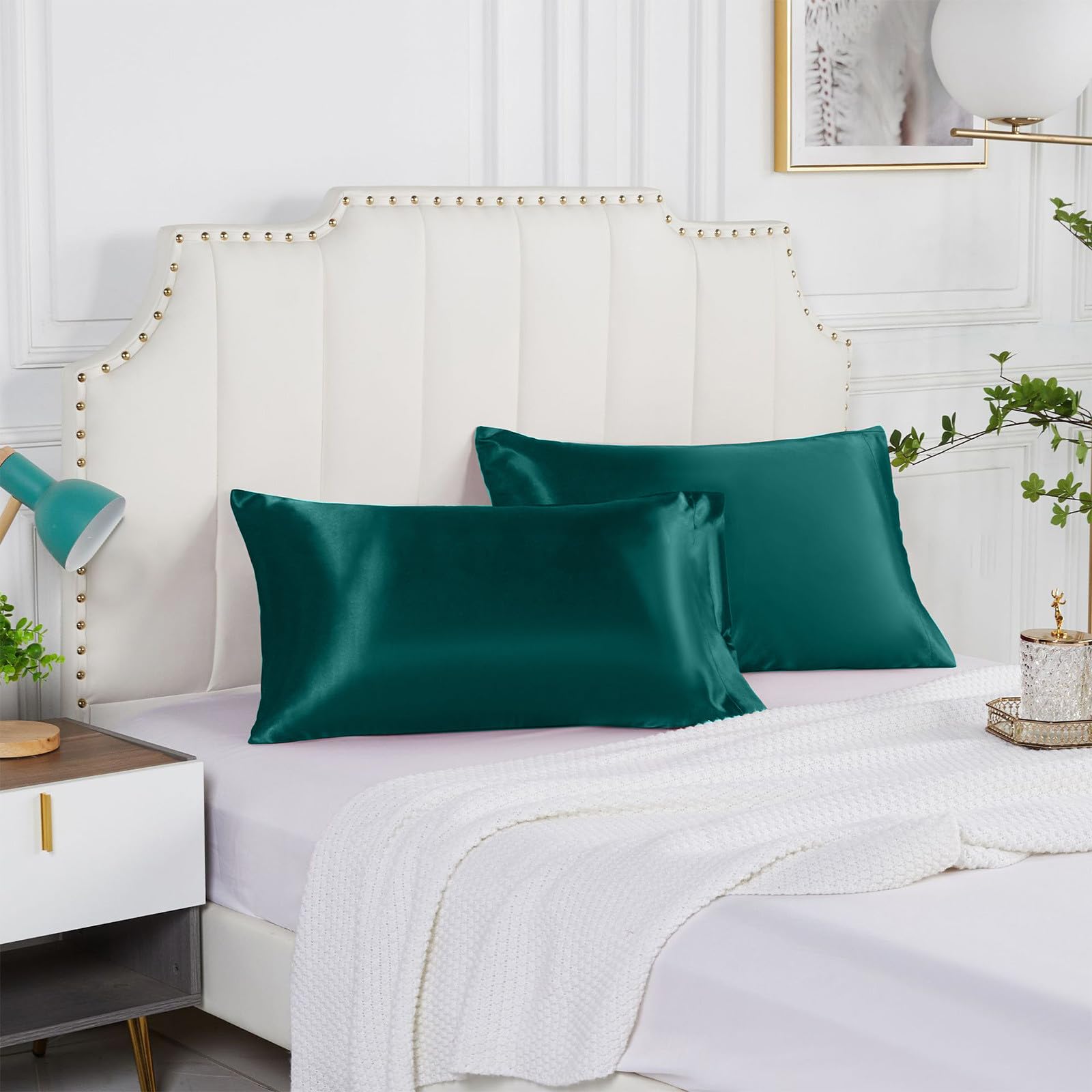 2 Packs Silk Pillow Cases, Satin Pillowcase for Hair and Skin, Pillowcases Standard Size Set of 2, Luxury Soft Satin Pillowcovers 20x30 Inches, for Women Men