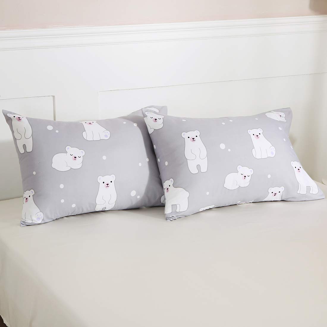 Homiest Polar Bear Pillowcase Cartoon Animal Printed Brushed Microfiber Pillowcases Standard Size 20x26, Grey Bear