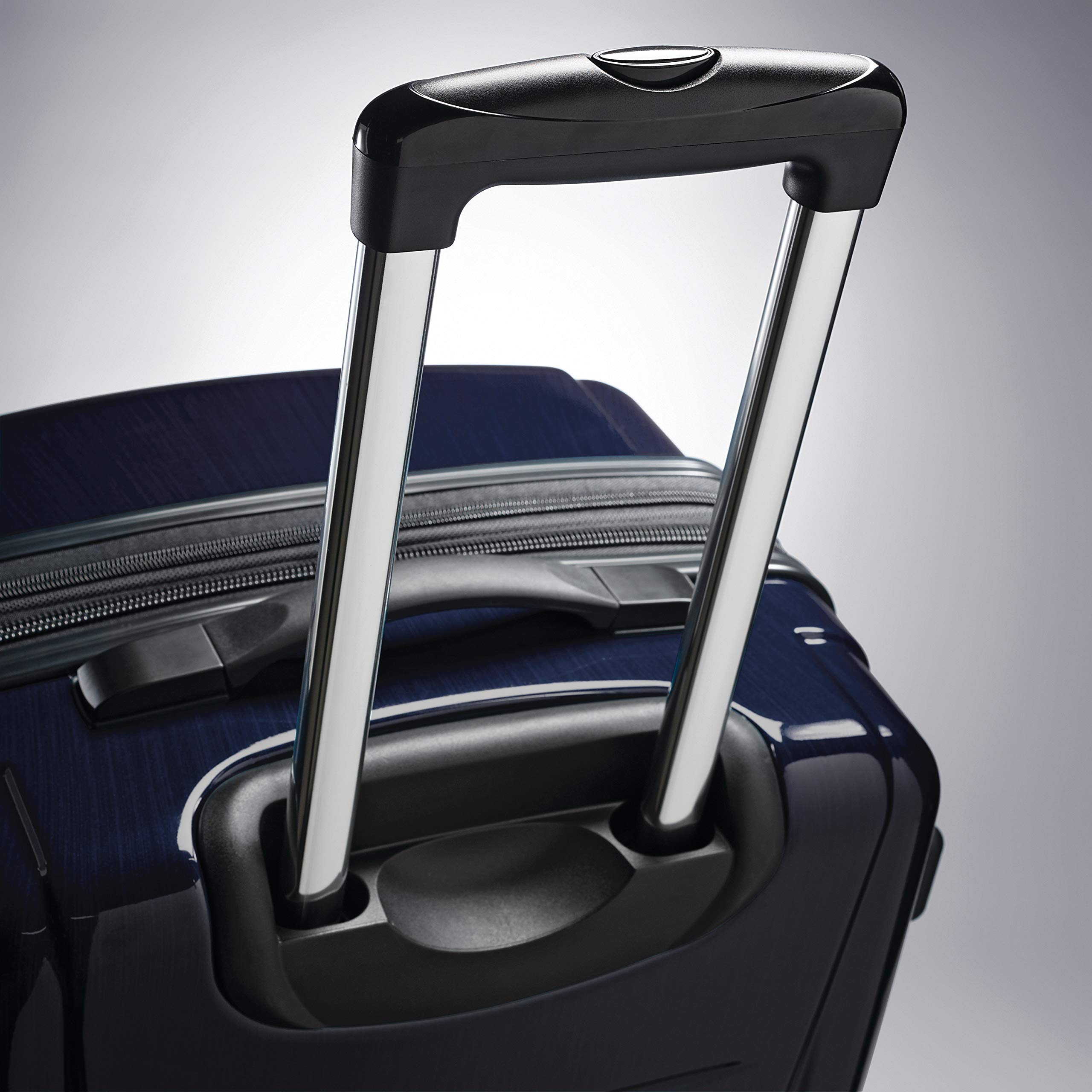 Samsonite Winfield 2 Hardside Expandable Luggage with Spinner Wheels, Navy, Checked-Medium 24-Inch