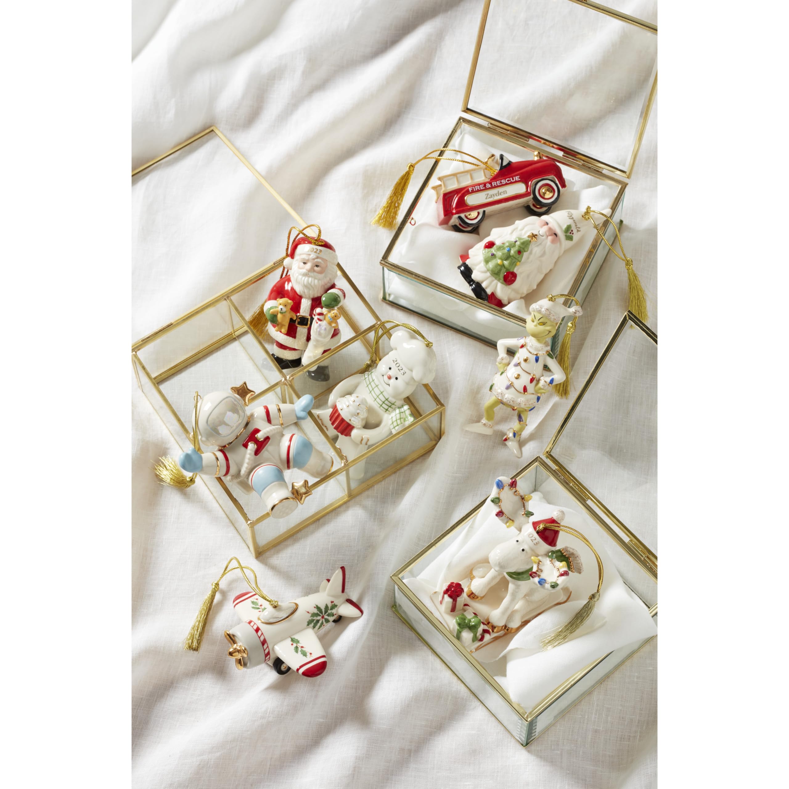Lenox 894432 2023 Gingerbread Man Ornament