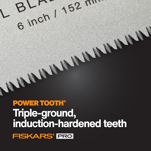Fiskars PowerTooth Folding Detail Pull Saw (6 in.)