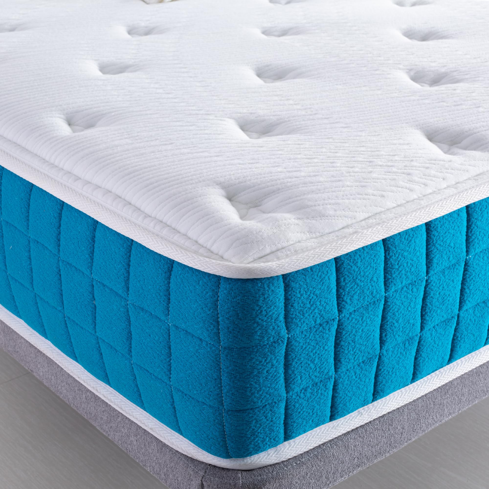 Askme King Mattress 10 Inch Innerspring Mattress Bed in a Box,Medium Firm Cooling Gel Memory Foam Mattress Individually Wrapped Pocket Coils with One Free Memory Foam Bed Pillow CertiPUR-US