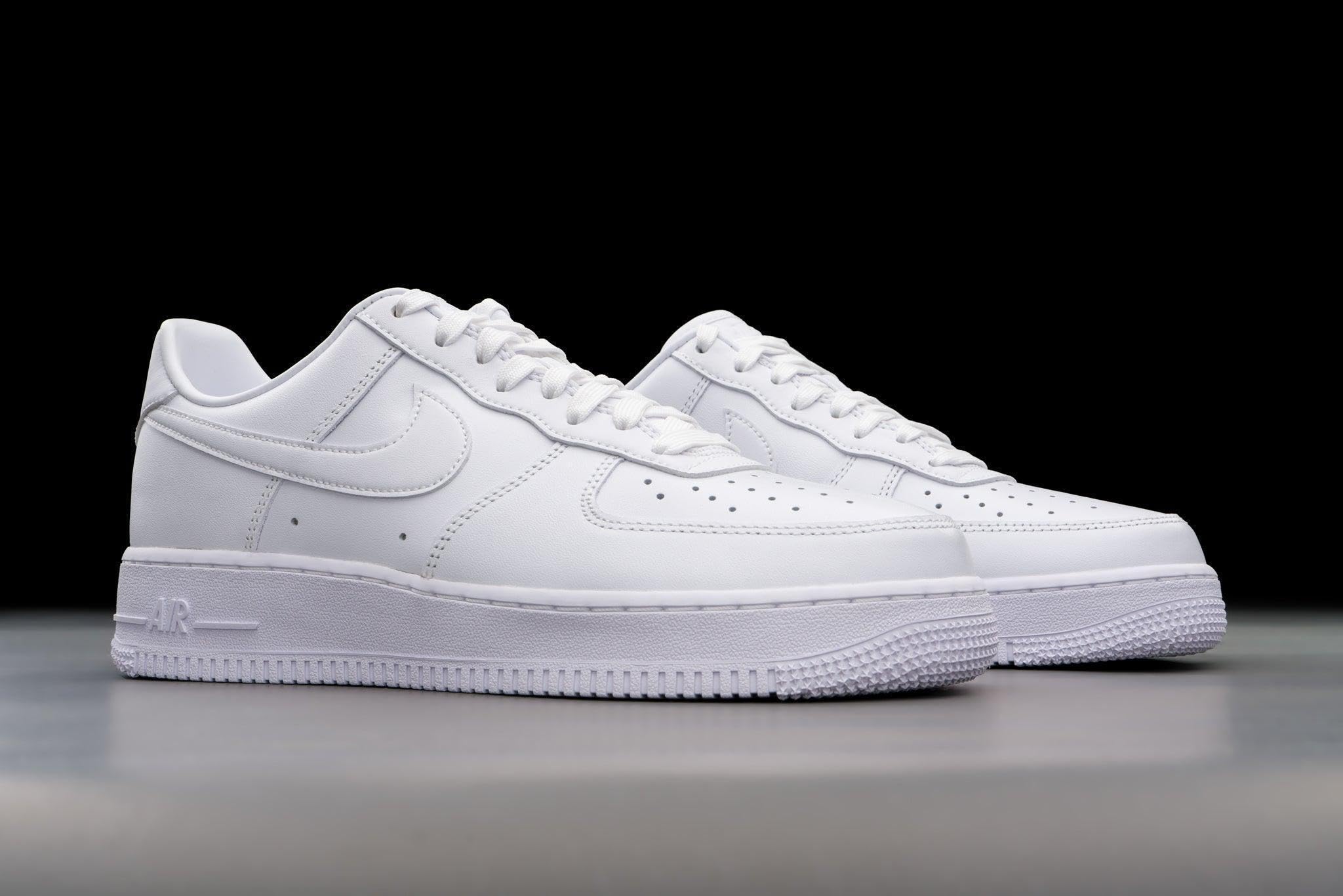 Nike Mens Air Force 1 Low '07 CW2288 111 White on White - Size 9.5