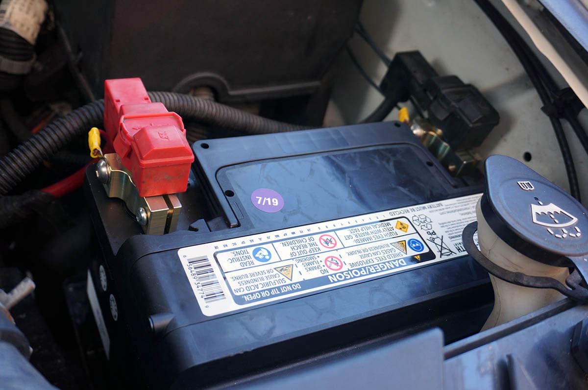 Hardline Products Terminal Tender for Round Post Batteries - TT-M