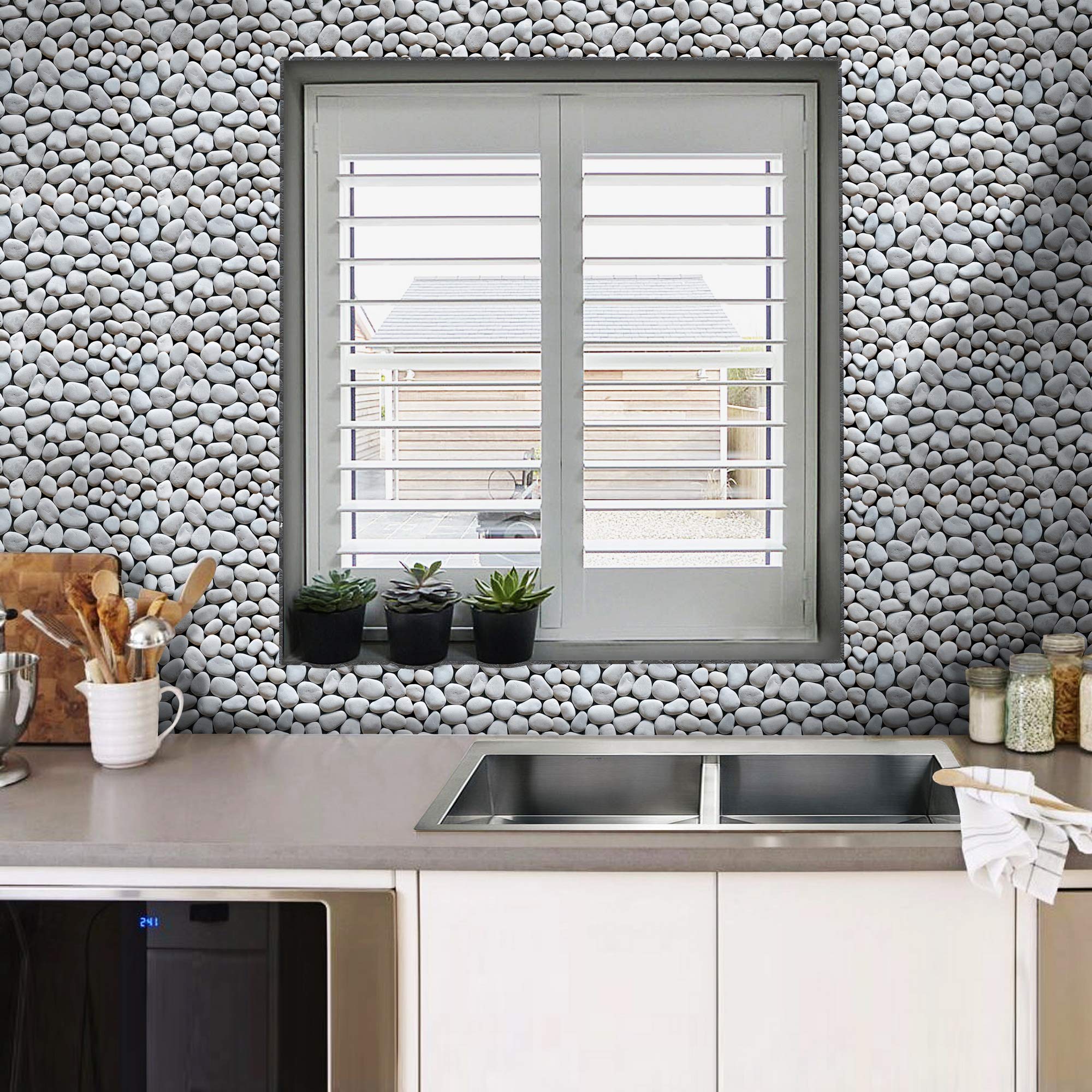 Casual Elements Stone Wall Pebbles, White
