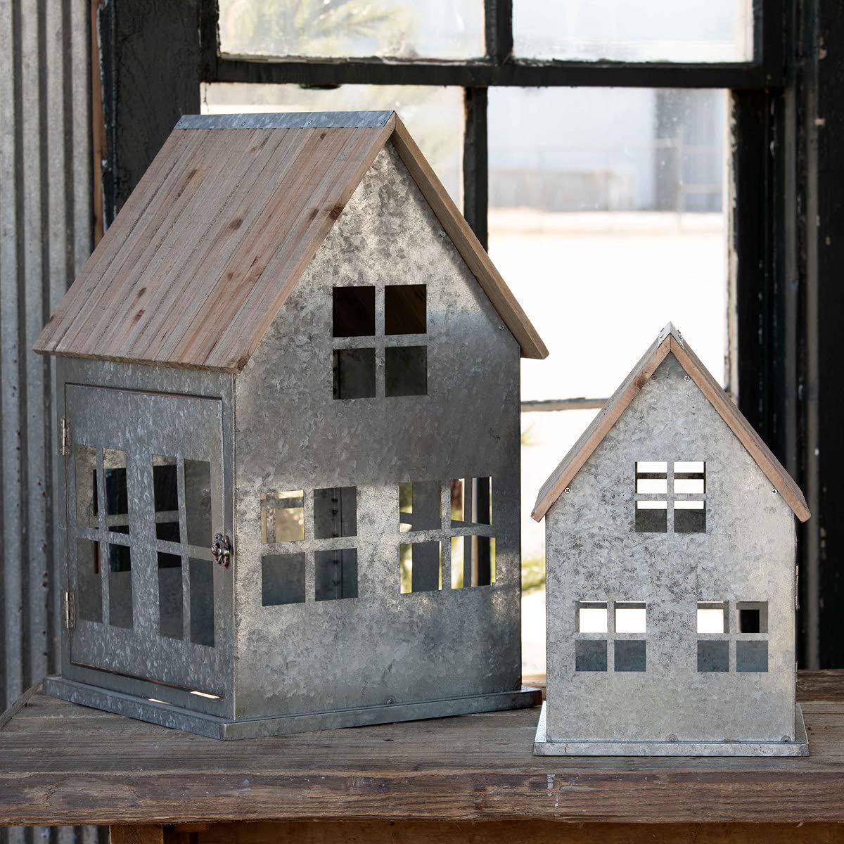 Park Hill Collection Wooden Roof Christmas Cottages, Set of 2