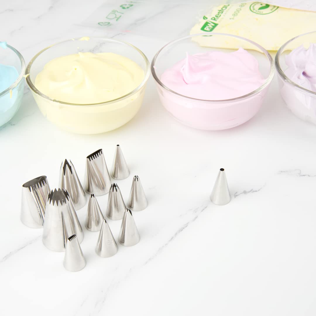 Restaurantware Pastry Tek Piping Tip 1 Round Round Tip For Icing - #6 Corrosion-Resistant Stainless Steel Icing Tip Dishwasher-Safe Decorate Cupcakes Cakes or Cookies