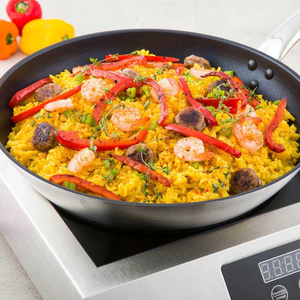 Restaurantware Met Lux 12.6 Inch Round Frying Pan 1 Non-Stick Frying Pan - Induction Ready Riveted Handle Stainless Steel Fry Pan Dishwashable Cookware For Homes or Restaurants