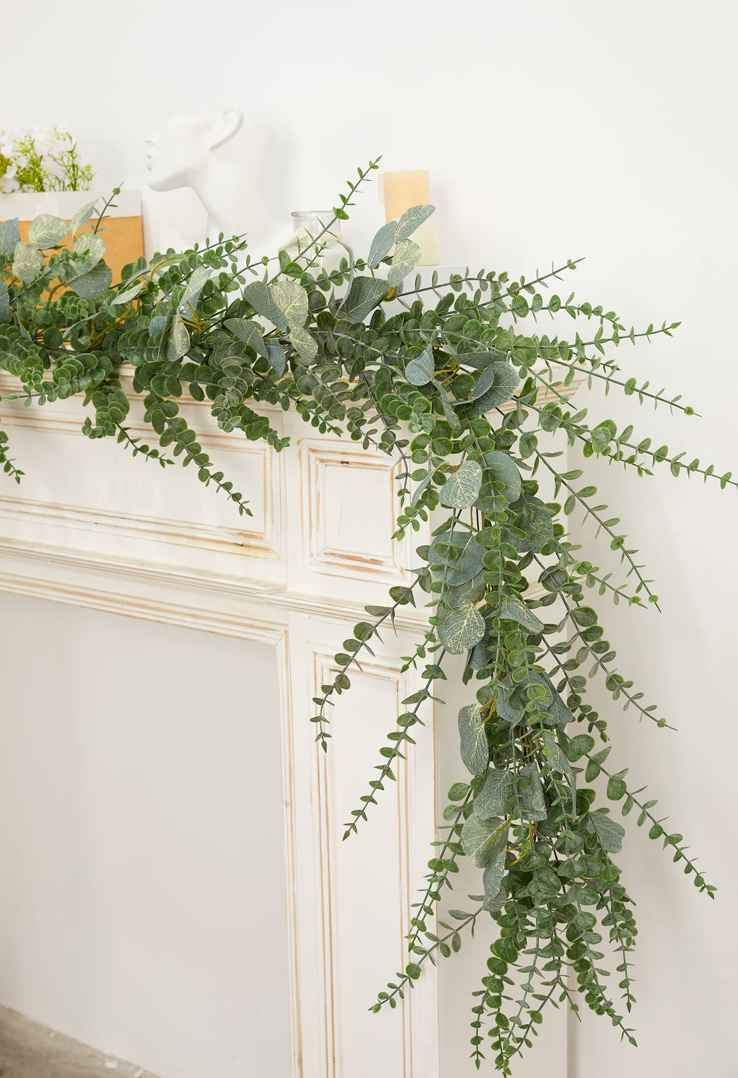 Clycaloor 9 FT Eucalyptus Greenery Garlands for Table, Artificial Long Greenery Garlands, Spring Green Eucalyptus Garland for Wedding, Mantle, Party, Home Decor