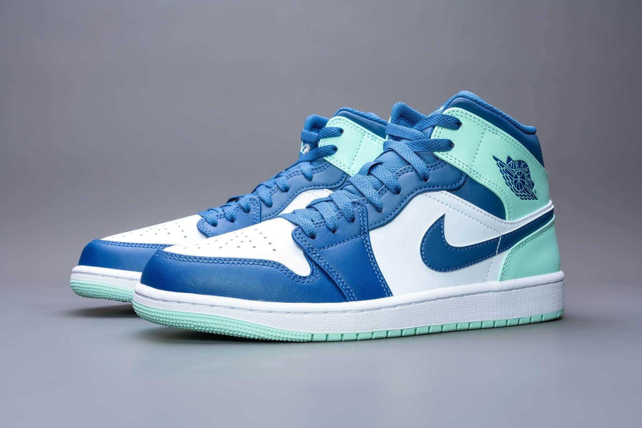 Nike Men's Air Jordan 1 Mid Sneaker, Mystic Navy/Mint Foam-white, 8.5
