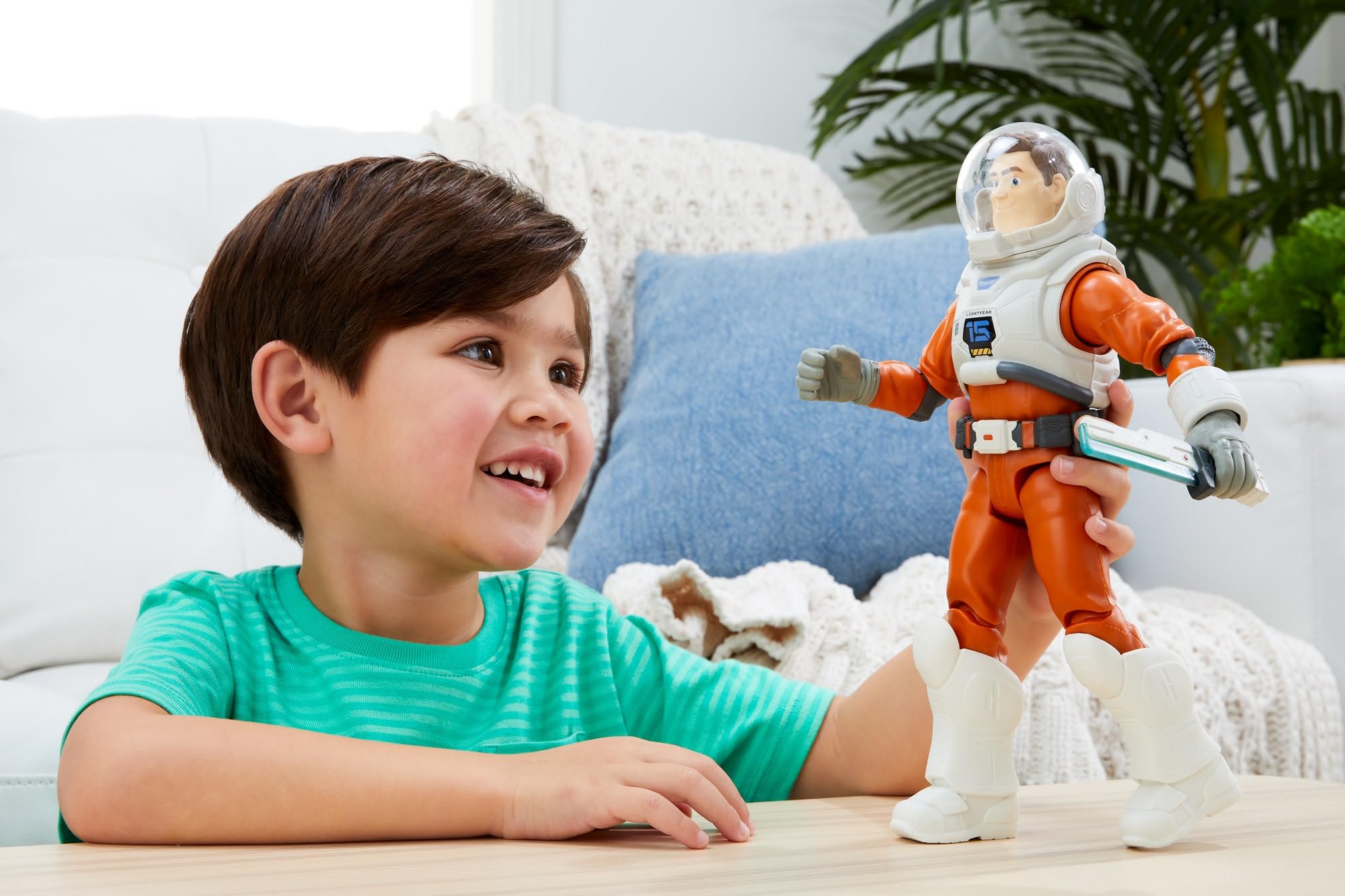 Mattel Disney and Pixar Lightyear Buzz Lightyear Action Figure & Accessories, Space Ranger Gear XL-01 Set, 11.6-inch & 14 Posable Joints