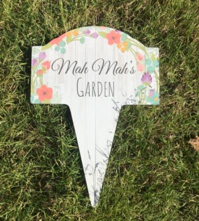 MRC Wood Products Personalized Mother's Day Floral Print Aluminum Garden or Yard Sign 10x14