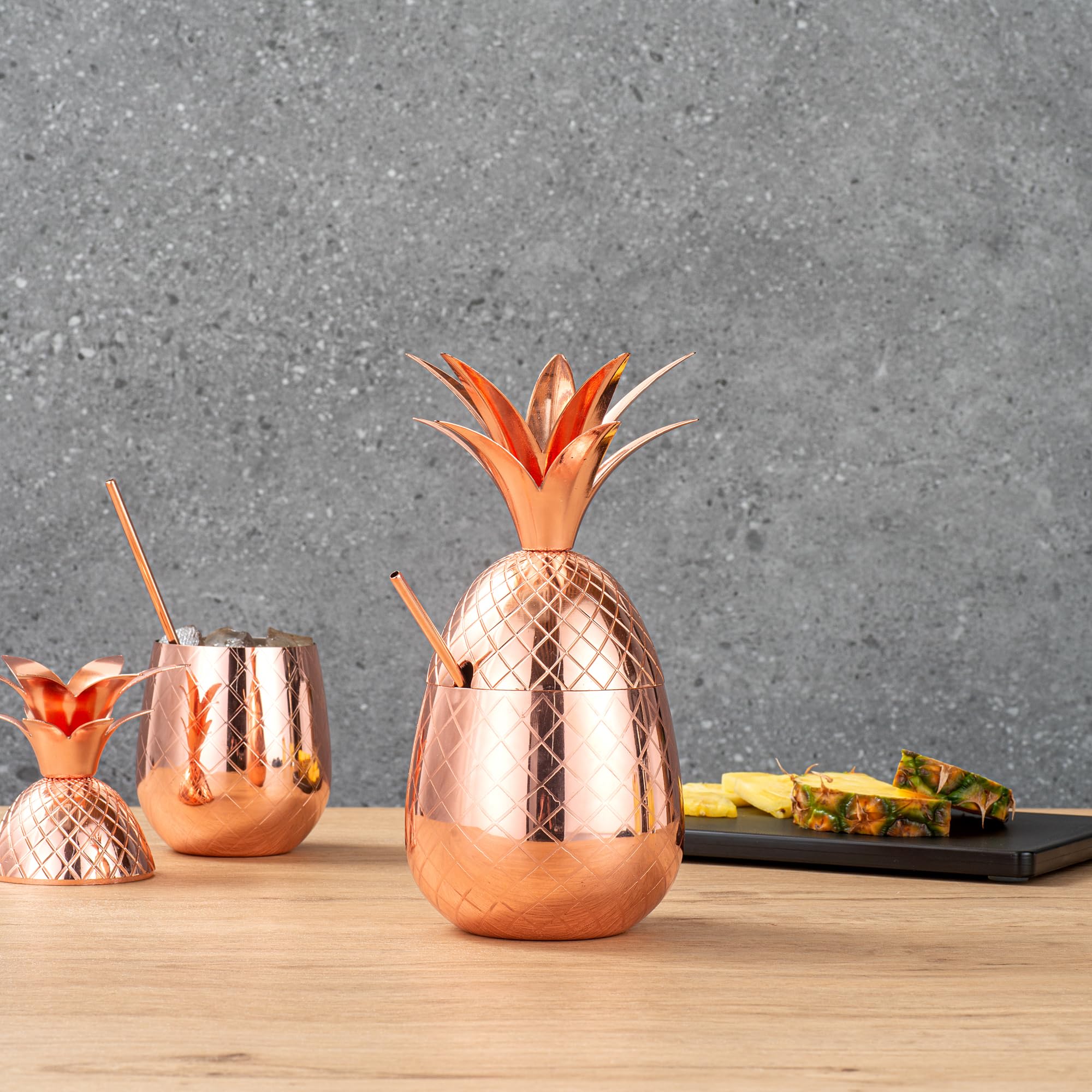 Restaurantware 24-OZ Pineapple Drink Tumbler: Perfect for Bars Restaurants and Catered Events - Copper Drink Cup with Silver Stainless Steel Interior Lining and Straw Slot - 1-CT