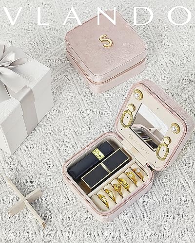 Vlando Travel Jewelry Case, Small Personalized Case, L Initial, Jewelry Organizer, Birthday Gift for Women Mom Grandma, Pink