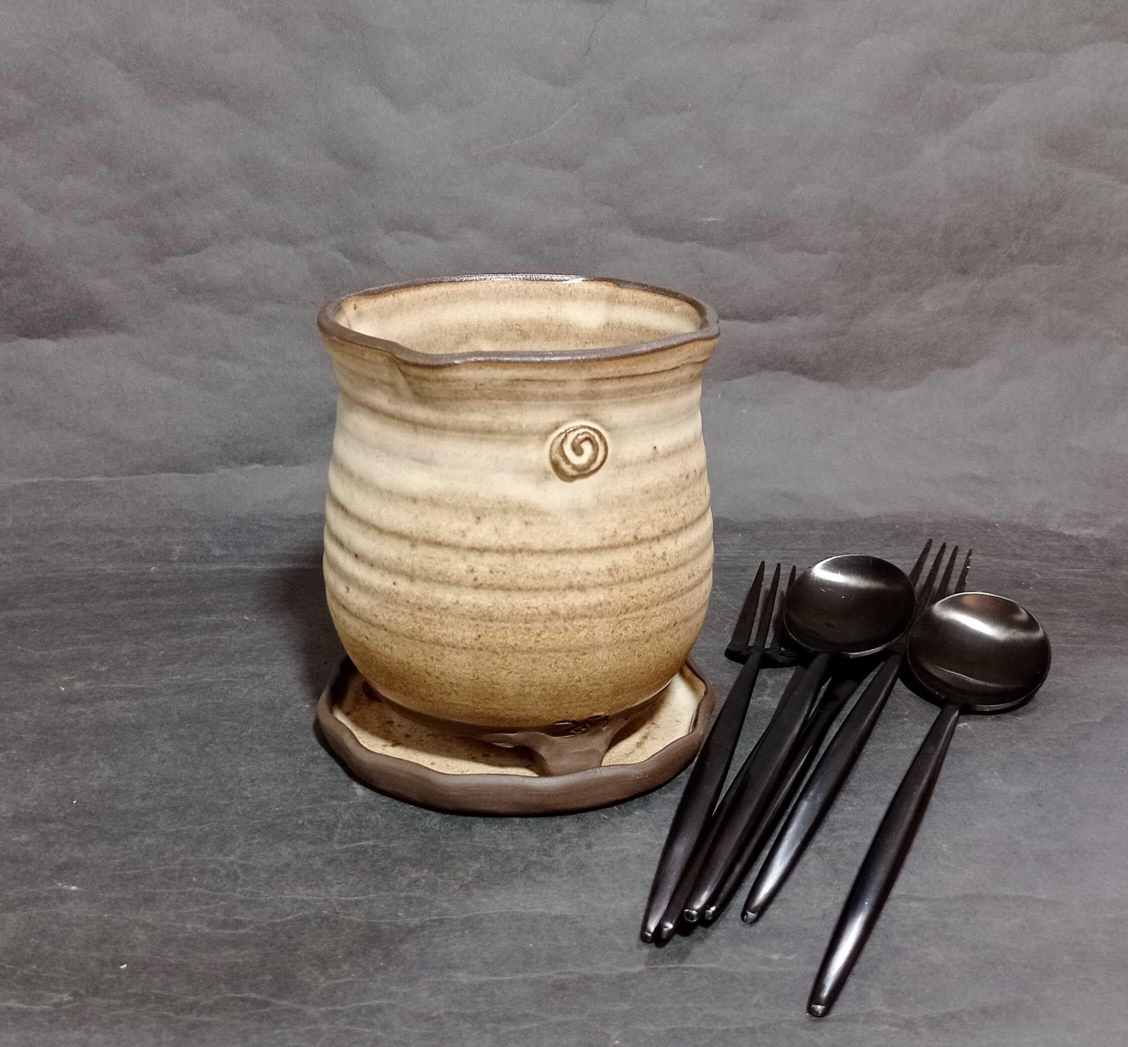 Cutlery holder, Ceramic silverware container, Kitchen cutlery organizer, Cutlery caddy, Pottery Utensil carrier, Table top utensil dish,