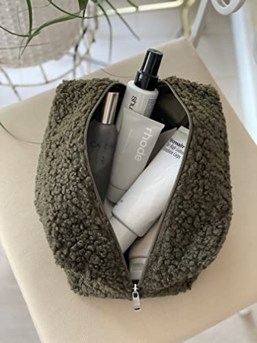 Boucle Cosmetics Toiletry Makeup Bag Large Aesthetic Makeup Travel Accessories Gift Idea (Olive Green Boucle)