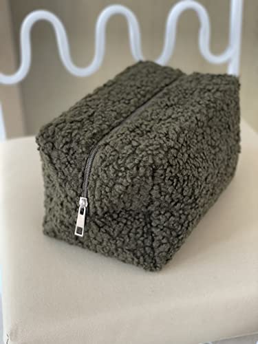 Boucle Cosmetics Toiletry Makeup Bag Large Aesthetic Makeup Travel Accessories Gift Idea (Olive Green Boucle)