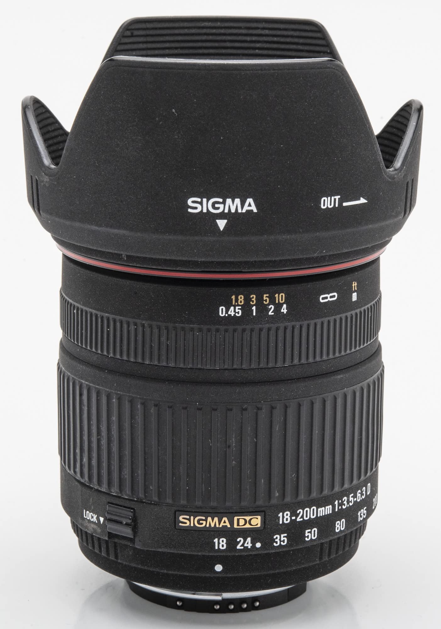 Sigma 18-200mm f/3.5-6.3 DC Lens for Nikon Digital SLR Cameras