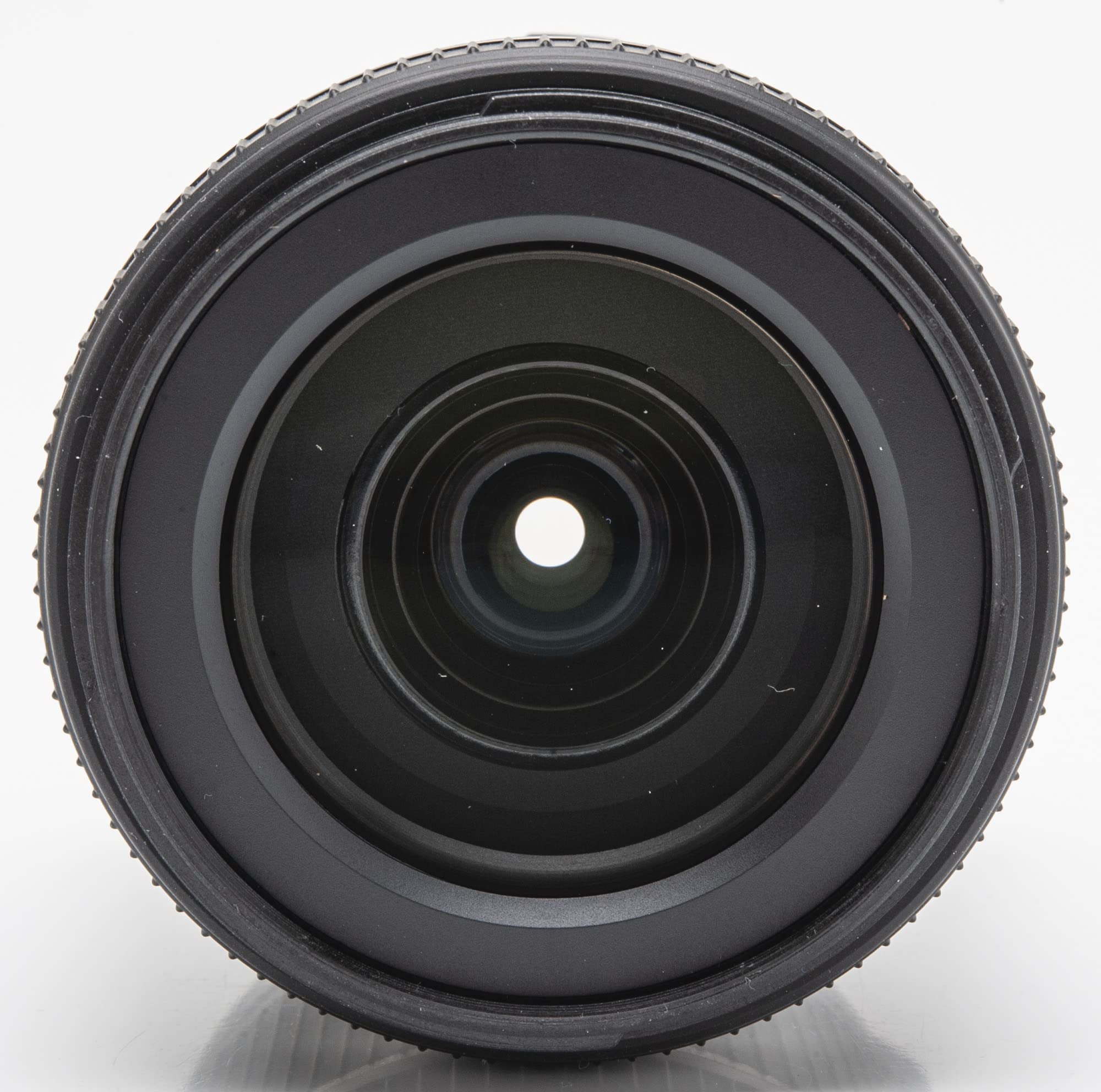 TAMRON high Magnification Zoom Lens 18-200mm F3.5-6.3 DiII VC APS-C Dedicated B018E for Canon - International Version (No Warranty)