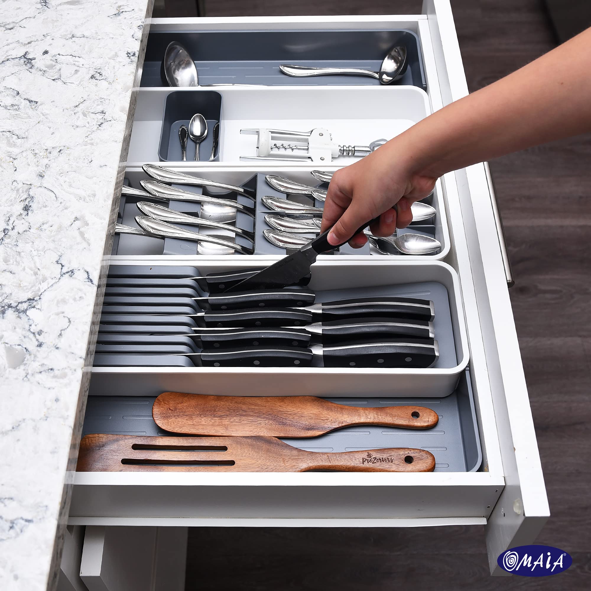 OMAIA Kitchen Drawer Organizer, 2-Tier Knife Holder - Expandable Cutlery Tray for Silverware, Flatware, Utensils - Non-BPA Plastic, Dishwasher-Safe - Kitchen Organization And Storage Caddies