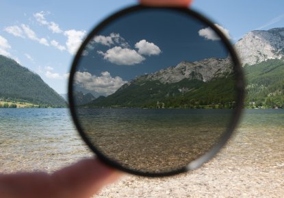 C-PL (Circular Polarizer) Multicoated | Multithreaded Glass Filter (72mm) for Canon EF-S 18-200mm f/3.5-5.6 is USM