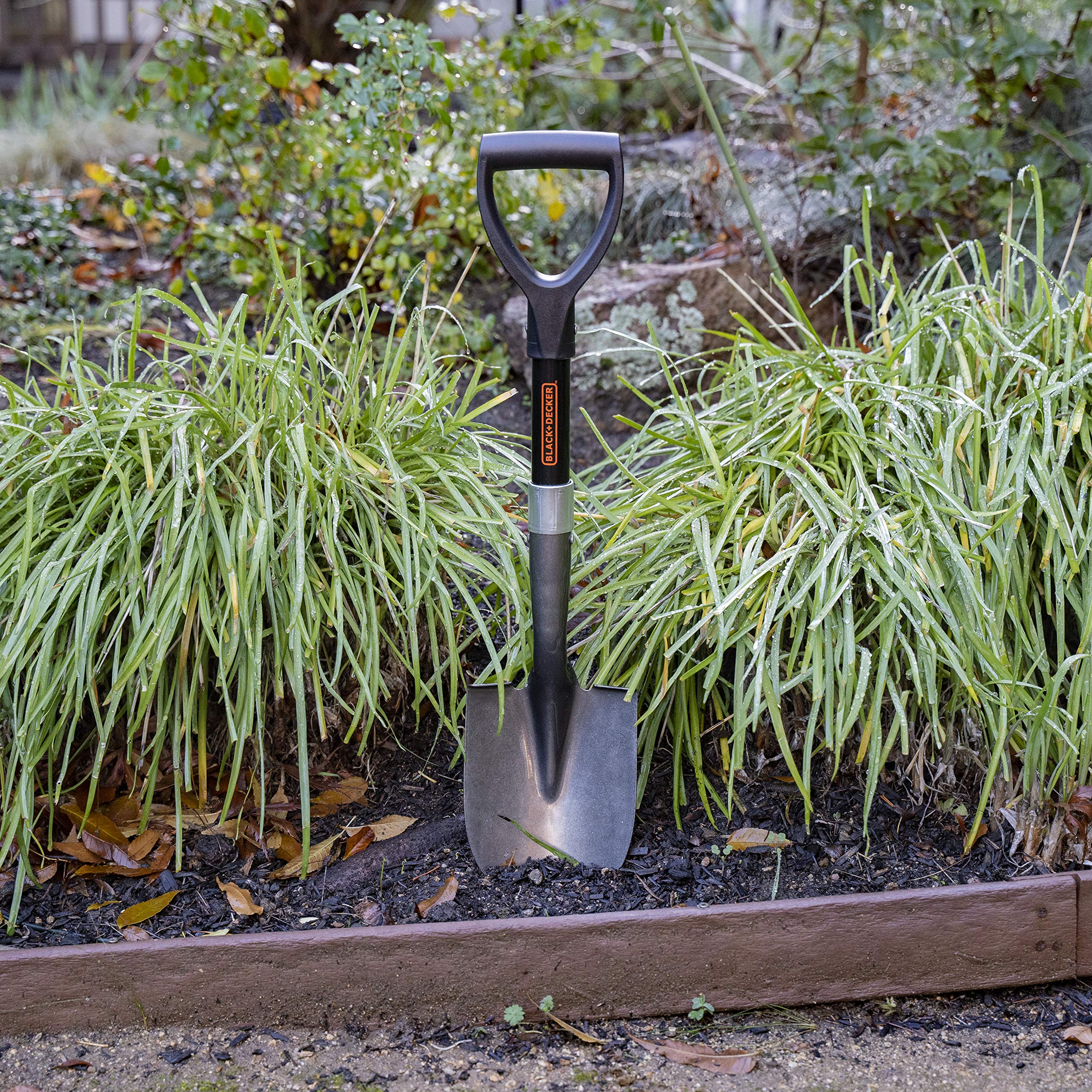 Black & Decker BD1515 D-Handle Mini Garden Shovel, 26 in, Black