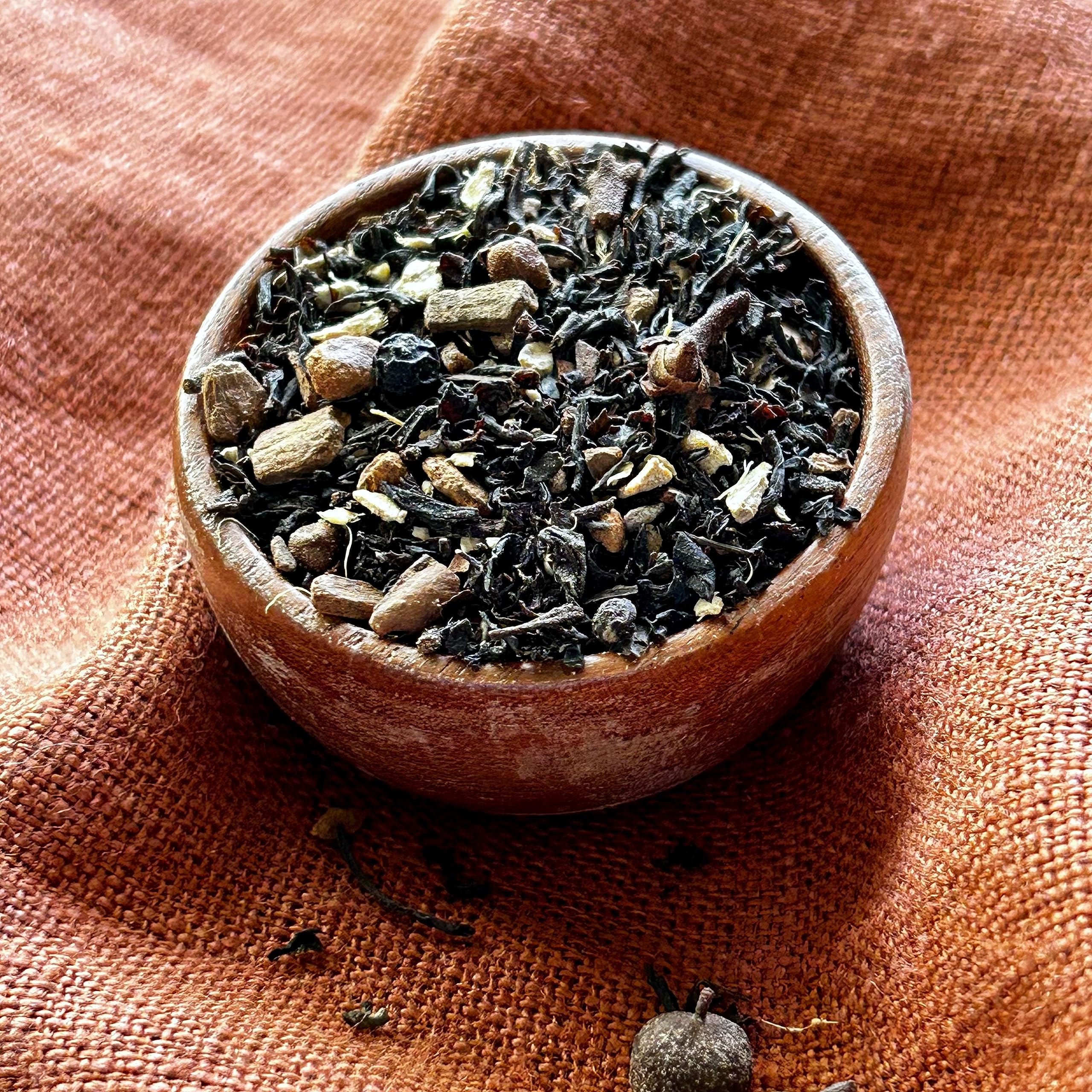 Catalyst Tea - Pumpkin Spice Chai - Black Loose Leaf Tea - assam, cinnamon, ginger, nutmeg, cloves, allspice, black peppercorns - 2oz