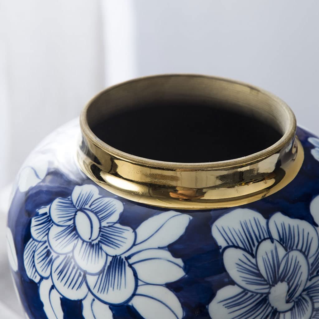 Hand Painted Blue and White Porcelain Ginger Jar Ceramic Vase, Chinese Style Living Room Home Decoration, Temple jar with Gilt Edge (Size : Small)